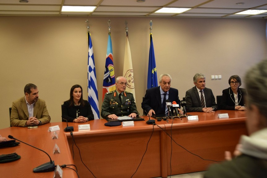 YΠΟΓΡΑΦΗ ΜΝΗΜΟΝΙΟΥ ΣΥΝΕΡΓΑΣΙΑΣ Δ’ΣΩΜΑΤΟΣ ΣΤΡΑΤΟΥ ΚΑΙ ΔΗΜΟΚΡΙΤΕΙΟΥ ...