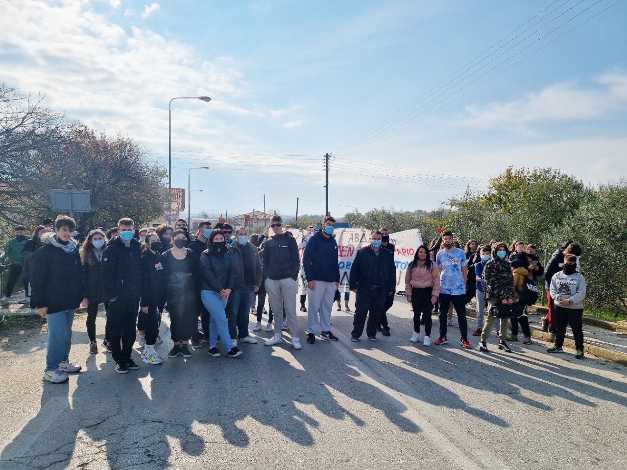 ΚΑΙ Η ΝΕΟΛΑΙΑ ΣΤΟ ΠΛΕΥΡΟ ΤΟΥ ΔΗΜΟΥ ΑΒΔΗΡΩΝ - ΚΑΤΑΛΗΨΗ ΣΤΟ ΓΥΜΝΑΣΙΟ ΚΑΙ ...