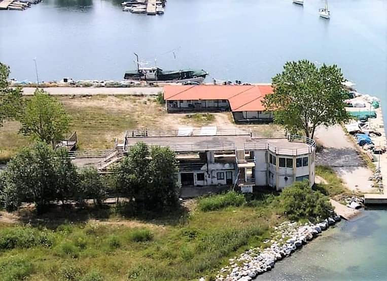 ΑΝΕΞΑΡΤΗΤΗ ΕΝΩΤΙΚΗ ΠΡΩΤΟΒΟΥΛΙΑ: Ένα κτήριο στο λιμάνι Φαναρίου Ροδόπης ...