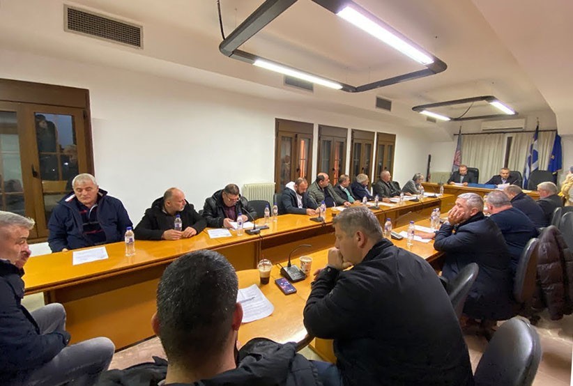 ΞΑΝΘΙΩΤΙΚΑ ΠΑΡΑΣΚΗΝΙΑ. Την Δευτέρα 18 Δεκεμβρίου και ώρα 19.00 η ...