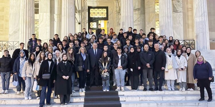ΤΟ ΓΥΜΝΑΣΙΟ ΣΑΠΩΝ ΚΑΙ ΤΟ ΤΖΕΛΑΛ ΜΠΑΓΙΑΡ ΥΠΟΔΕΧΘΗΚΕ ΣΤΗ ΒΟΥΛΗ Ο ...